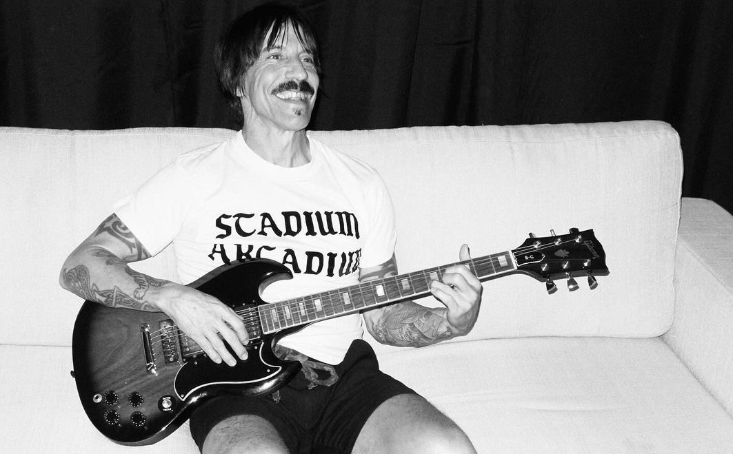 Universal Pictures options rights to Anthony Kiedis memoir ‘Scar Tissue ...